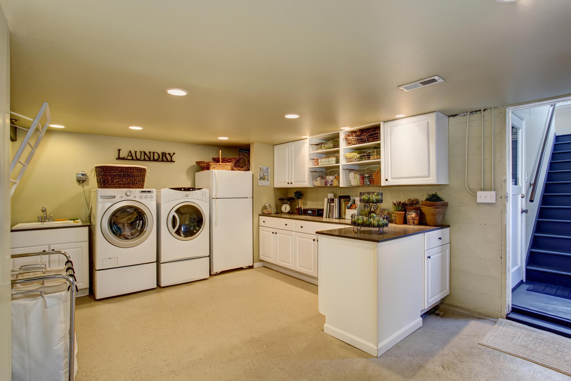 Fabulous Makeover Ideas for Your Laundry Room ⋆ C&W Appliance Service